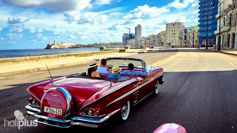 Book “HAVANA AND THE CLASSICS” Tour. Departure from HAVANA, Cuba.