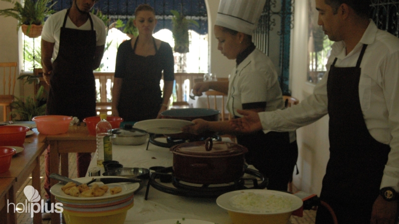 Book "Cuban Cooking Lesson" Tour. Departure from HAVANA, Cuba.