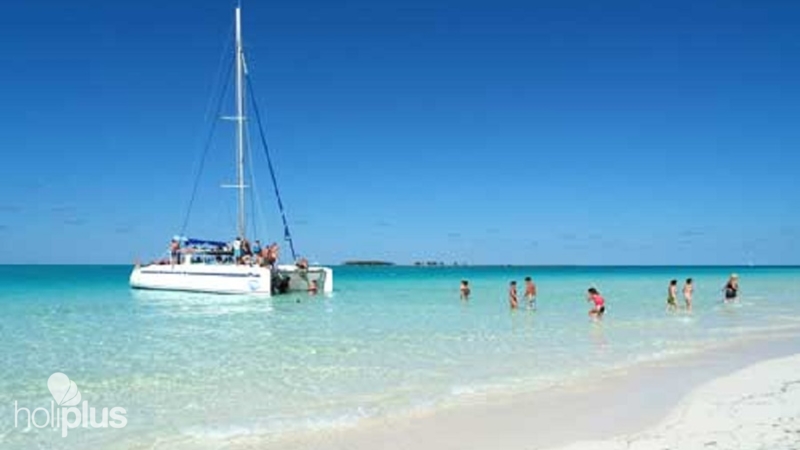 Book "CATAMARAN RIDE (HALF DAY)" Tour. Departure from CAYO COCO.
