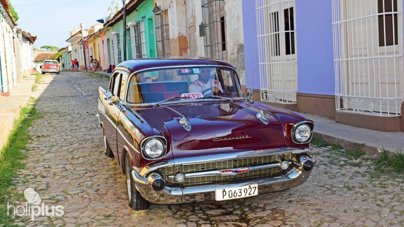 Book “Ride to Cienfuegos in Old Fashion American Classic Cars” Tour ...