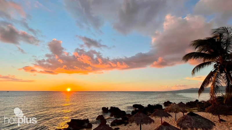 Book “SUNSET AT PLAYA ANCON” Tour. Departure from PLAYA ANCÓN.