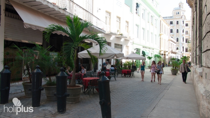 Book online Casa Yohan 5, MERCADERES, No. 259, APTO 17. OLD HAVANA ...